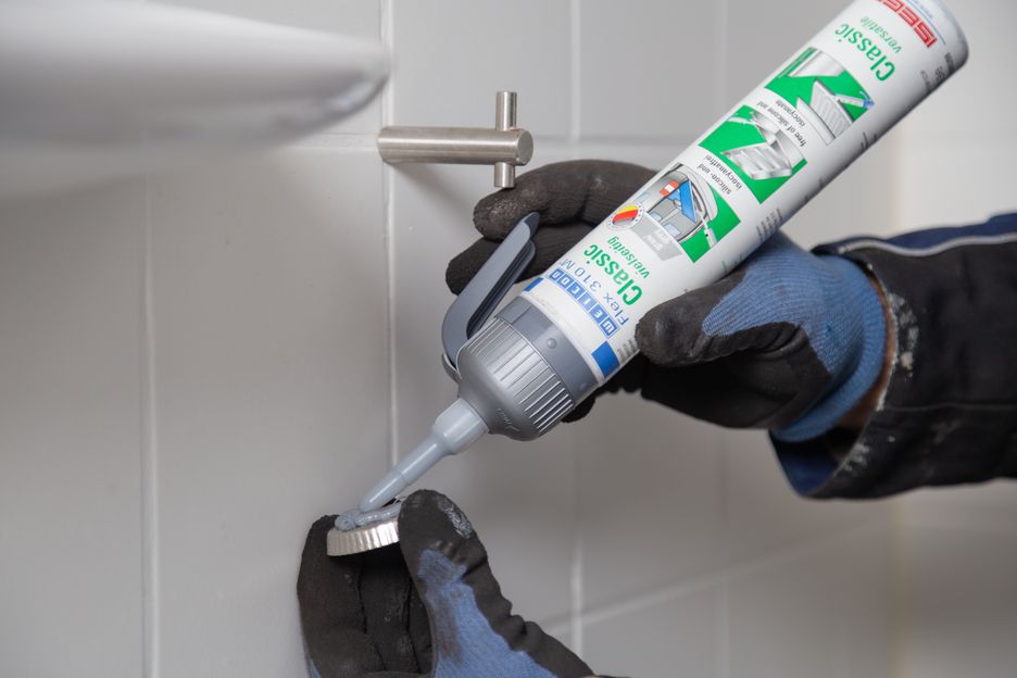 Flex 310 M® Classic MS-Polymer | MS polymer-based elastic adhesive for versatile use | 10010026